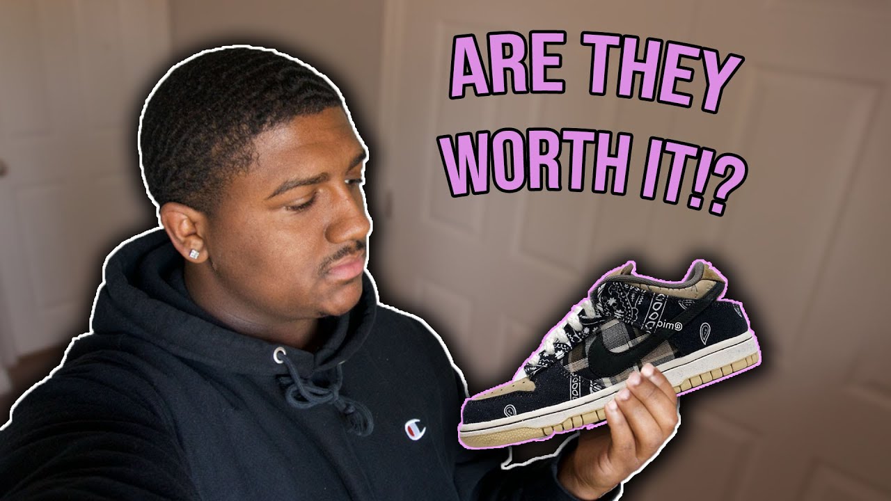 THE RISK OF PICKING UP TRAVIS SCOTT SB DUNKS AT SKATE SHOPS!! - YouTube