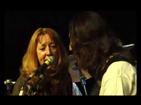 Jacqui McShee's Pentangle - 'That's The Way It Is' (Live) - YouTube