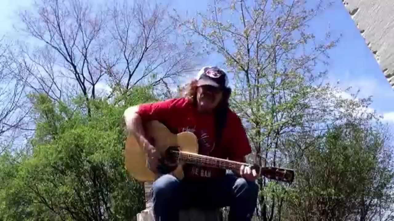 The Cincinnati Wooo guy "Reds baseball is in the air" - YouTube