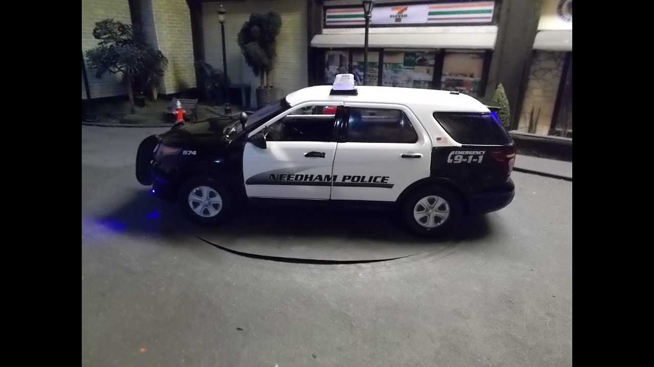 Needham MA Police 1/18 scale Ford Explorer with lights. - YouTube