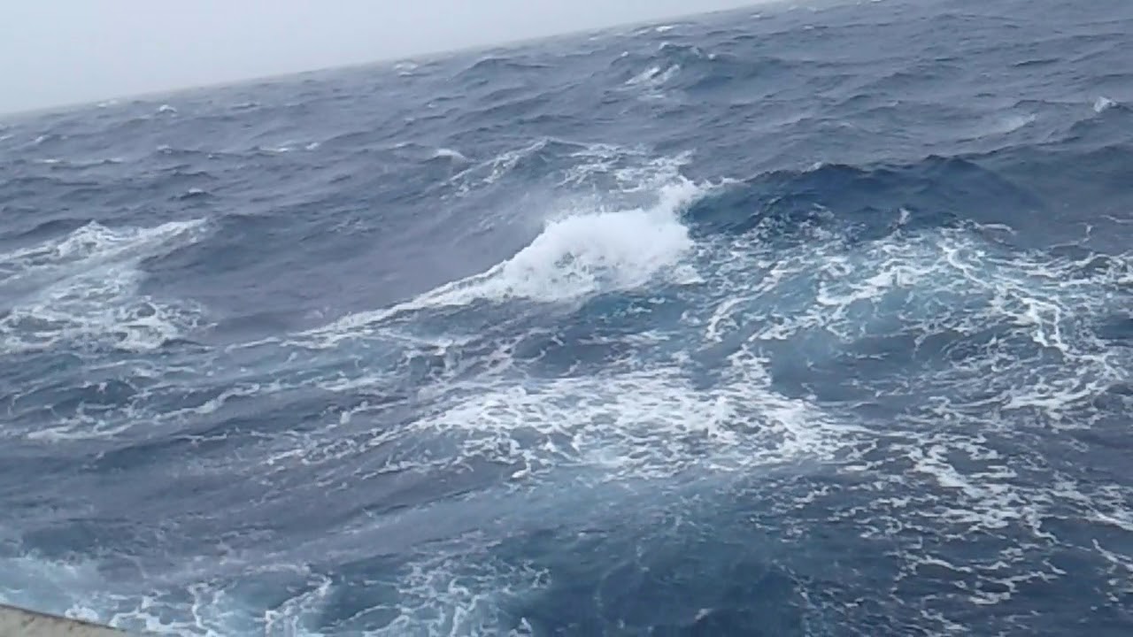 KONDISI LAUT 3 METER PULAU MARORE😱🤢 - YouTube