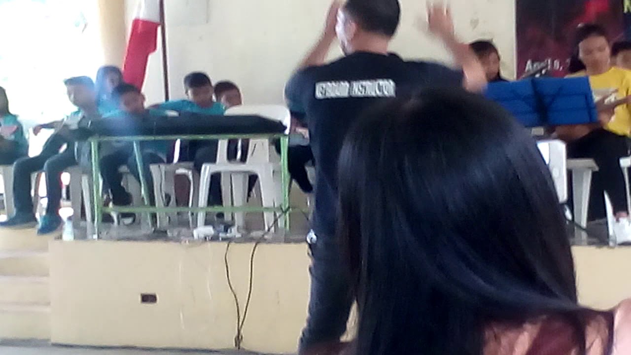 guitaris is Philip jay in the light blue in the back - YouTube