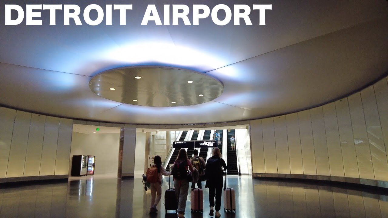 Detroit Airport - B & C Gates - Walking Tour - YouTube