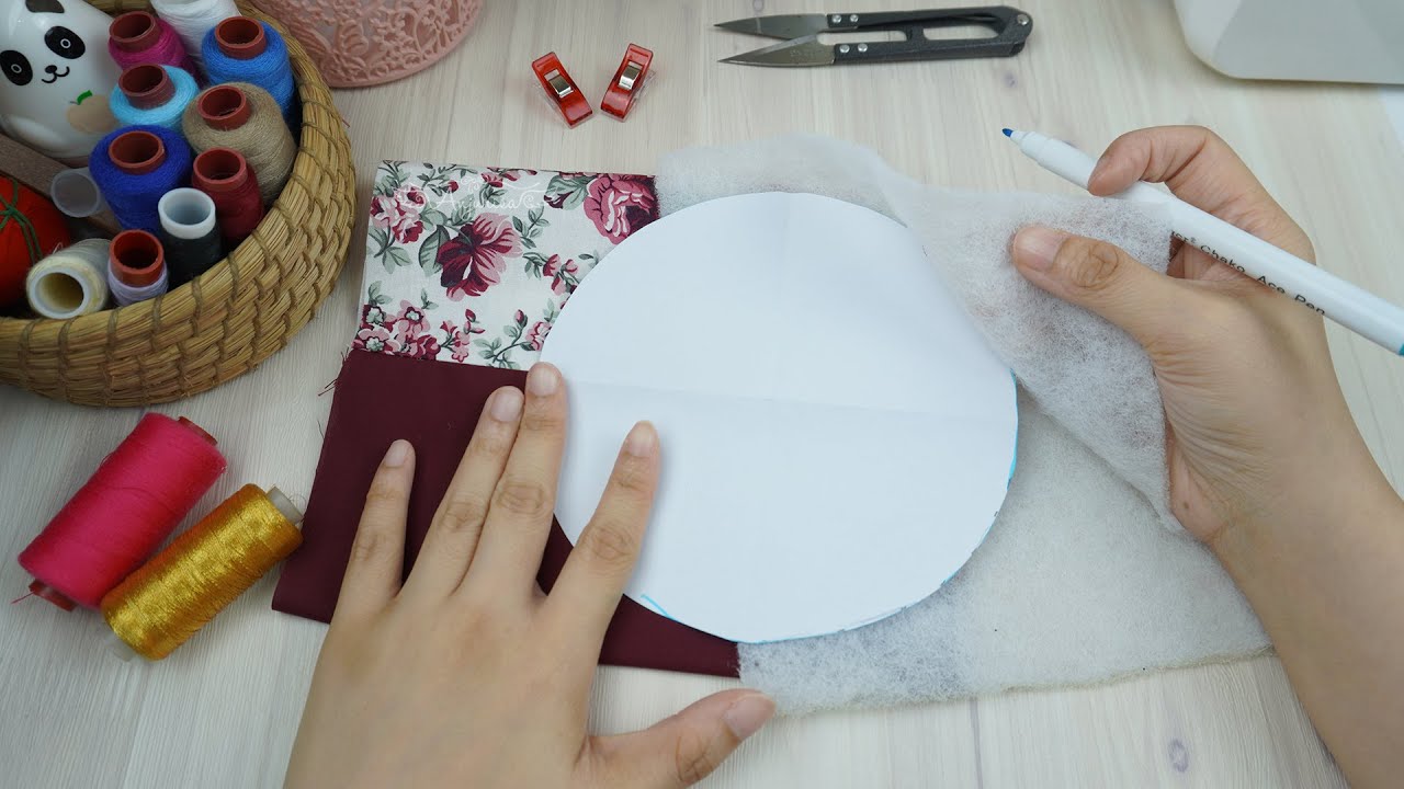 PERFECT ROUND Bow in 2-Colors 🎀 How to Make A Bow out of Circle Shape ...