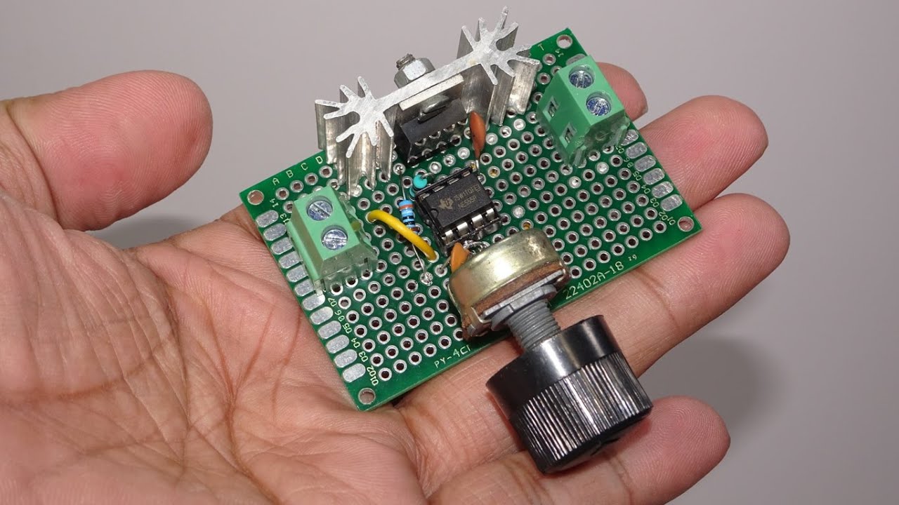 How to Make PWM Pulse Generator - YouTube