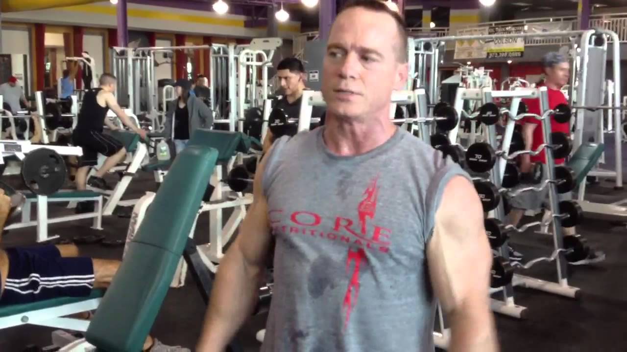 Kent Bierly's ANBF exercise of the day 35 rear delts - YouTube