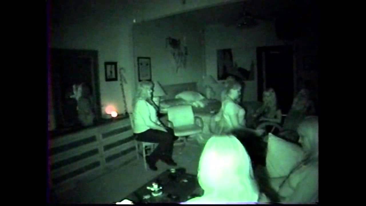 TWO TRAPPED SOULS NEEDED HELP - YouTube