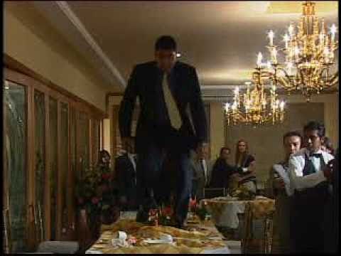 Destilando Amor (Entrevista de la Batalla Final) - YouTube