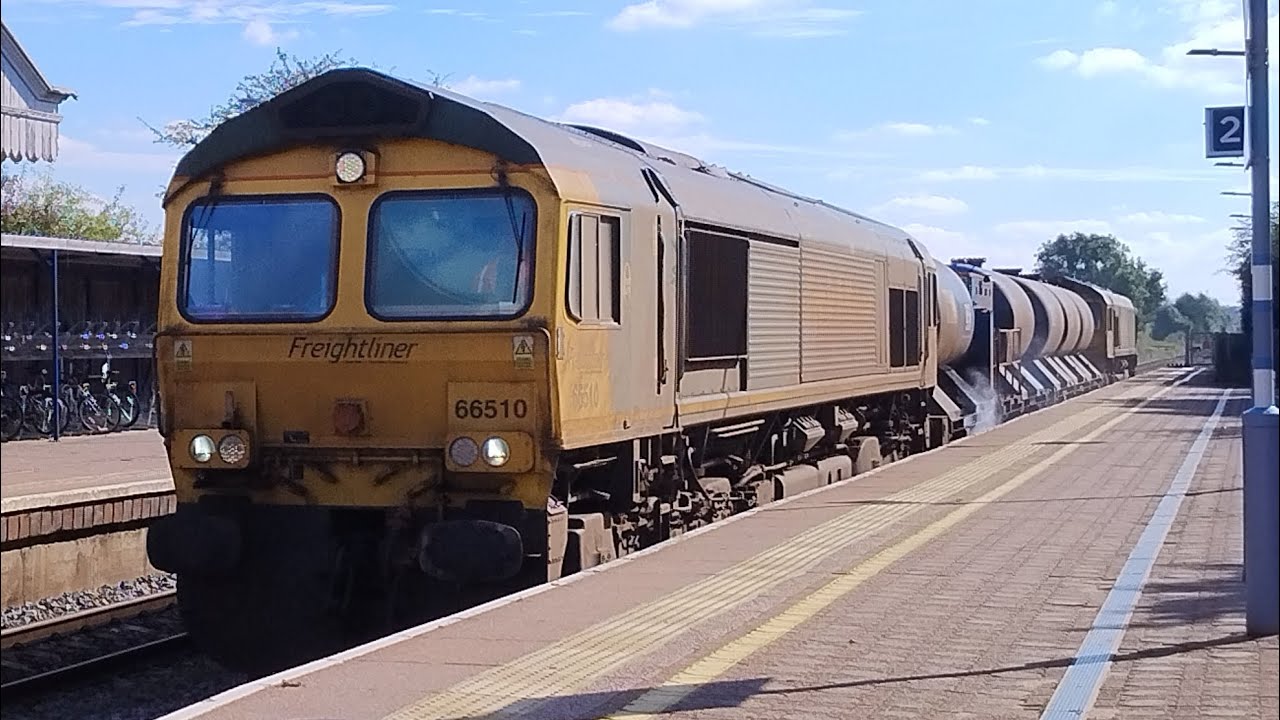 Freightliner RHTT 66510 & 66519 pass Stoke Mandeville - 04/10/24 - YouTube