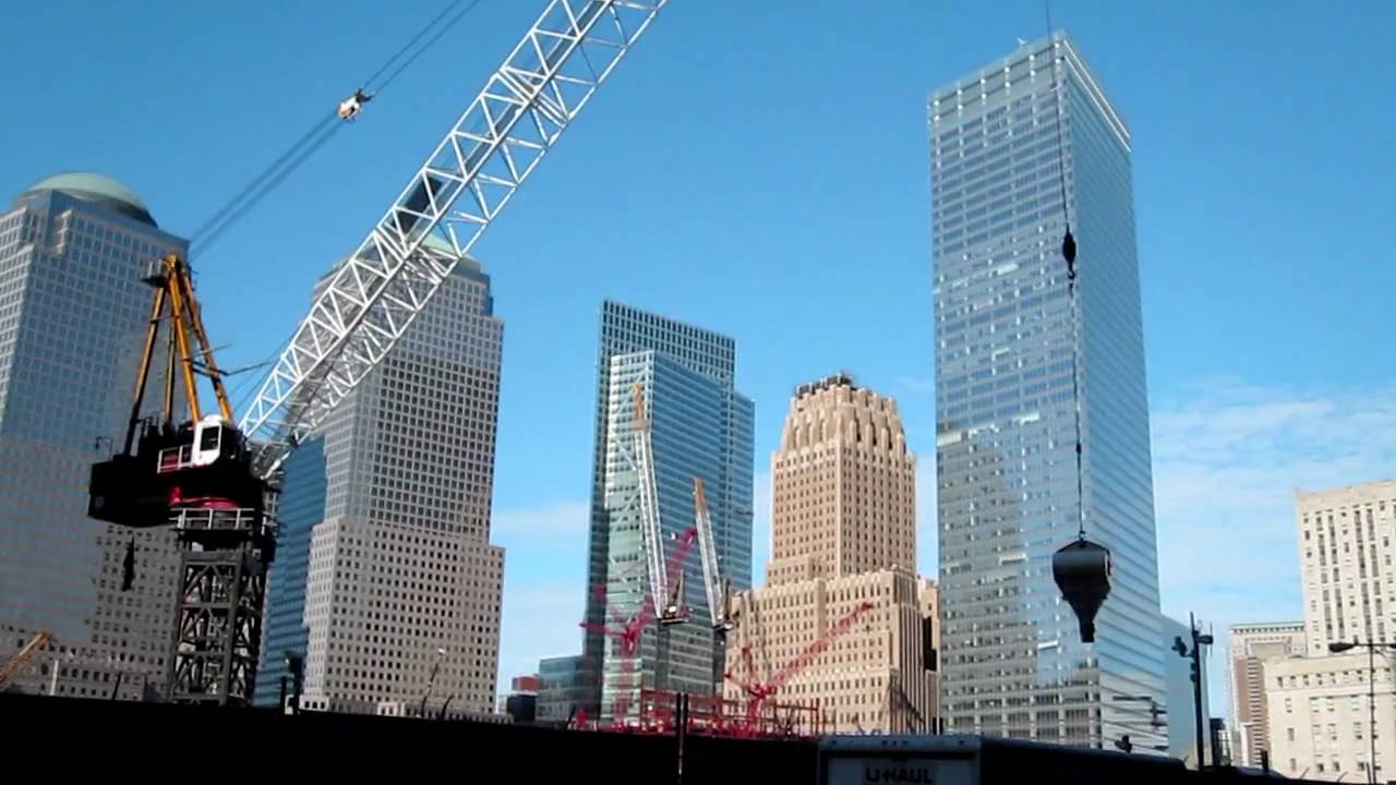 Favco M760D Tower Crane In-Action - YouTube