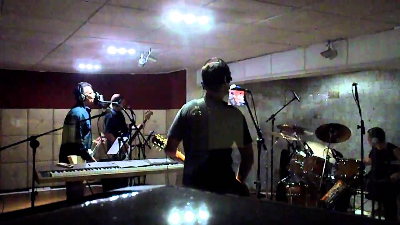 Banda Pic Heads - YouTube