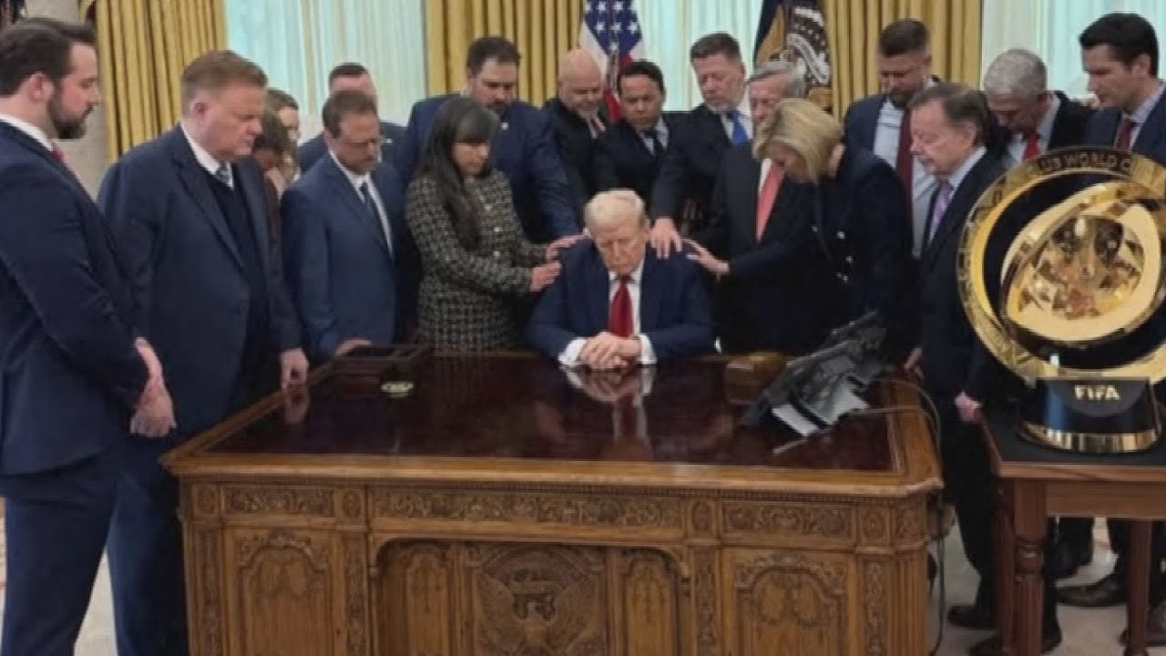 Trump meets with faith leaders at the White House for prayer session ...
