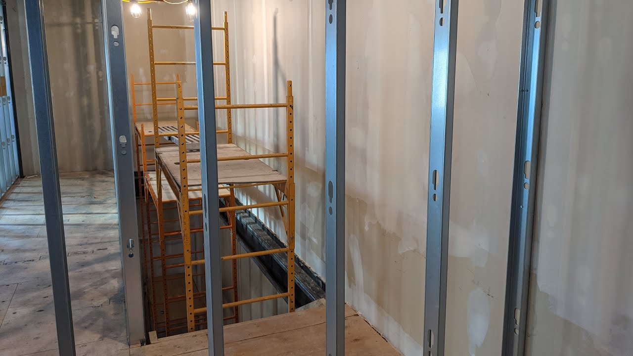 Scaffolding For Steel Stud & Drywall Stairwells & Shafts - YouTube