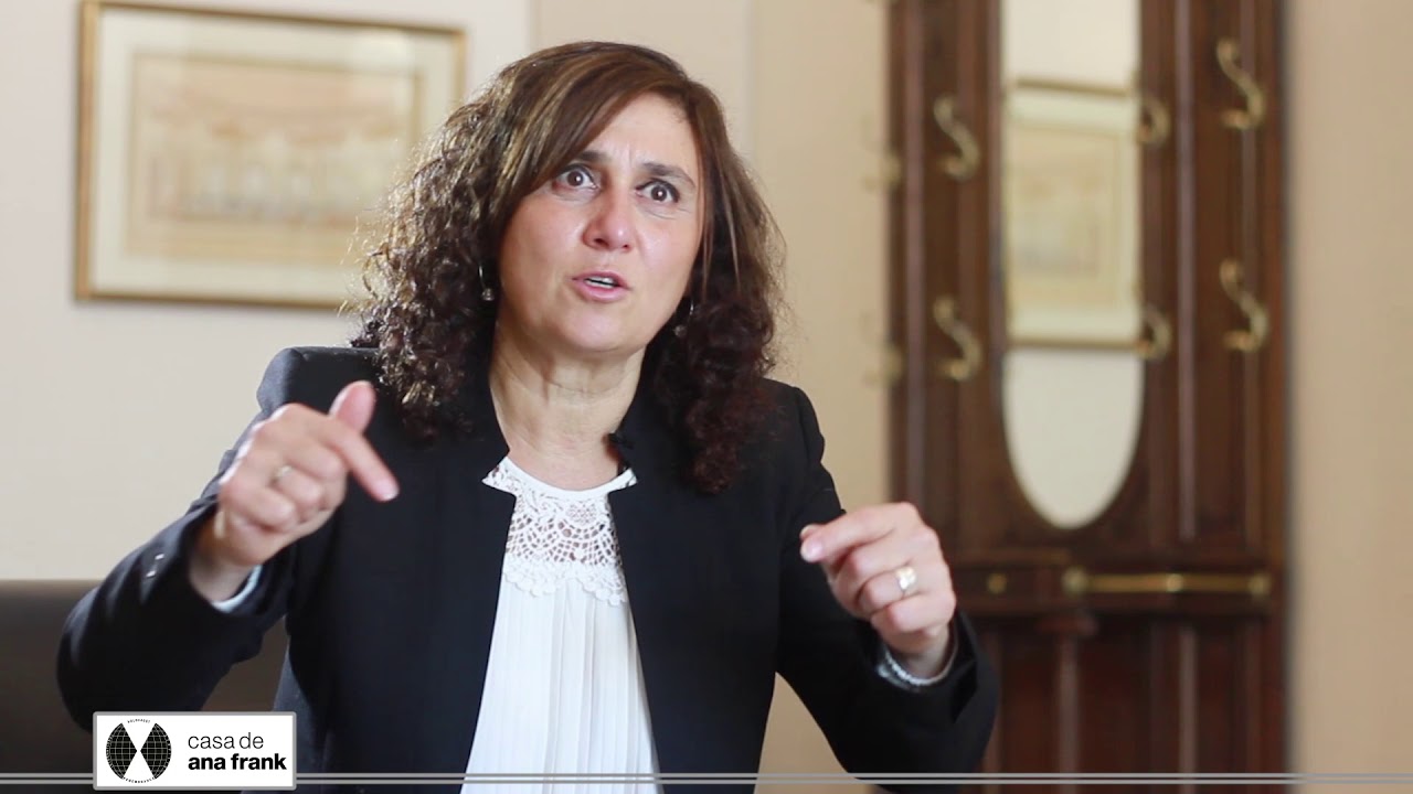 Rabina Silvina Chemen - YouTube