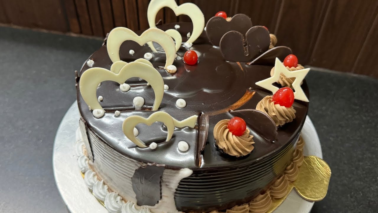 New chocolate cake design |2kg chocolate cake design - YouTube