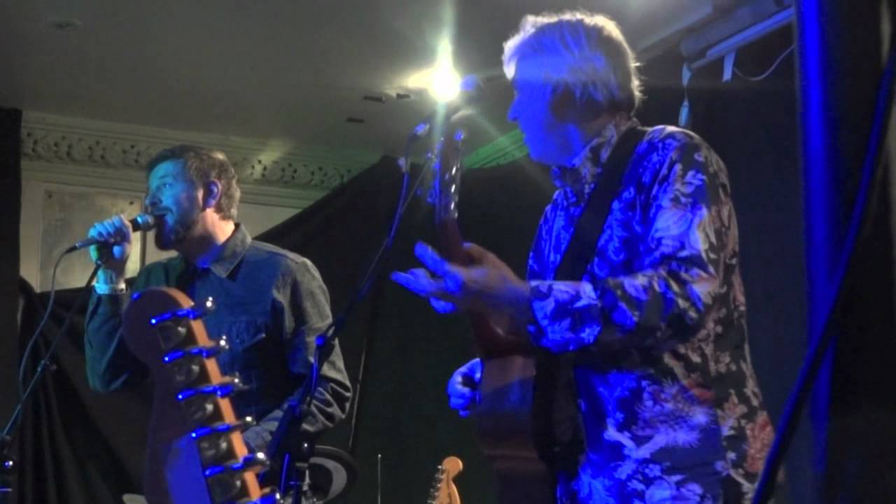Robyn Hitchcock and Green Gartside - Free Ride - Live The Victoria ...