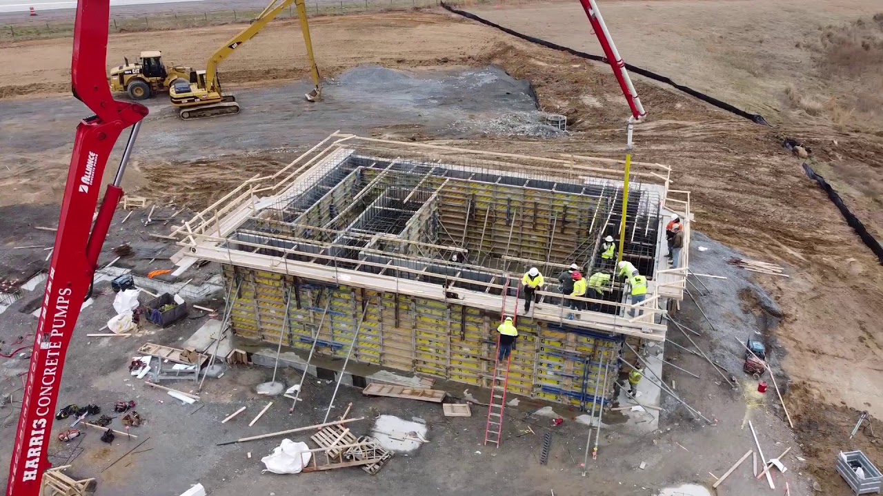 CARTI Pine Bluff LINAC Vault Wall Pour - YouTube