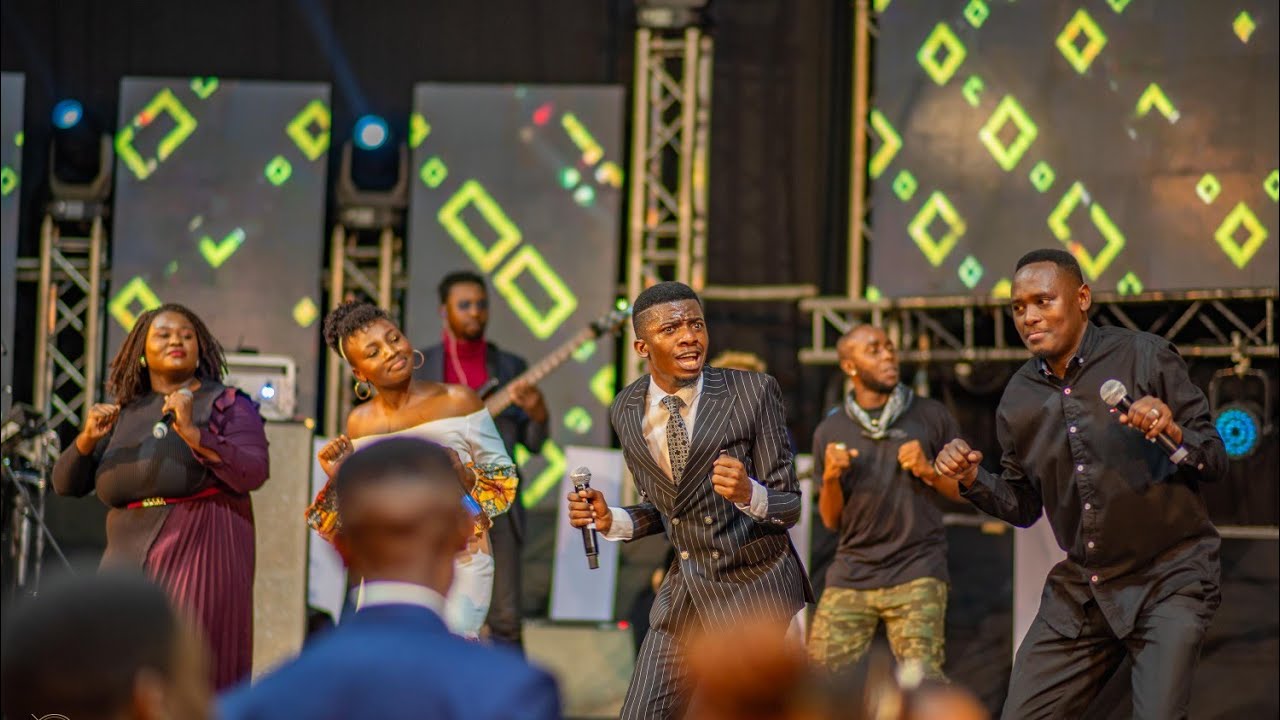 Eugene Blessing - Seben Swahili Medley ( Yesu butamu | Onananah - Live ...