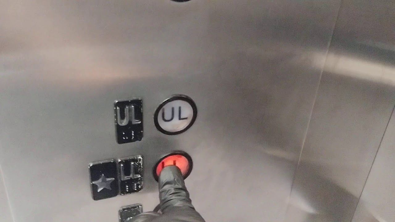 Scenic Westinghouse Elevator - Food Court @ Crystal Mall - Waterford ...