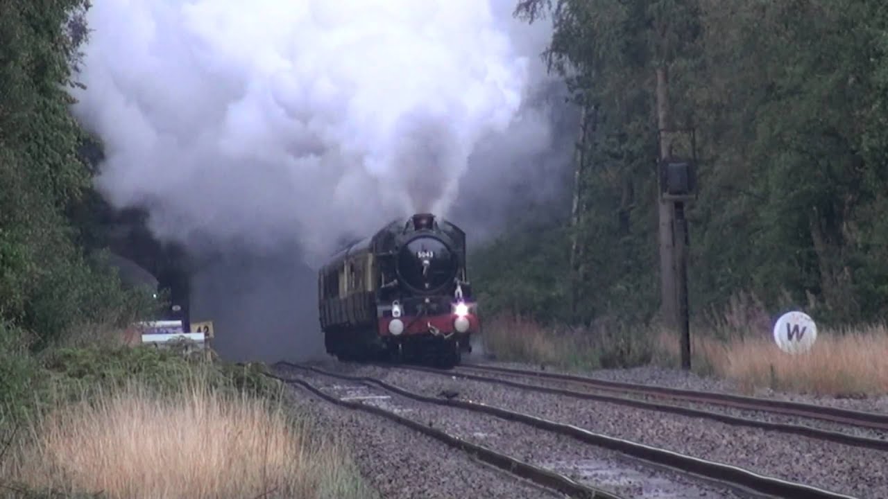 North Wales Explorer with 5043 Earl of Mount Edgcumbe - YouTube