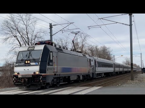 NJ Transit ALP-46A #4642 NJCL Train 7236 Long Branch NJ - YouTube