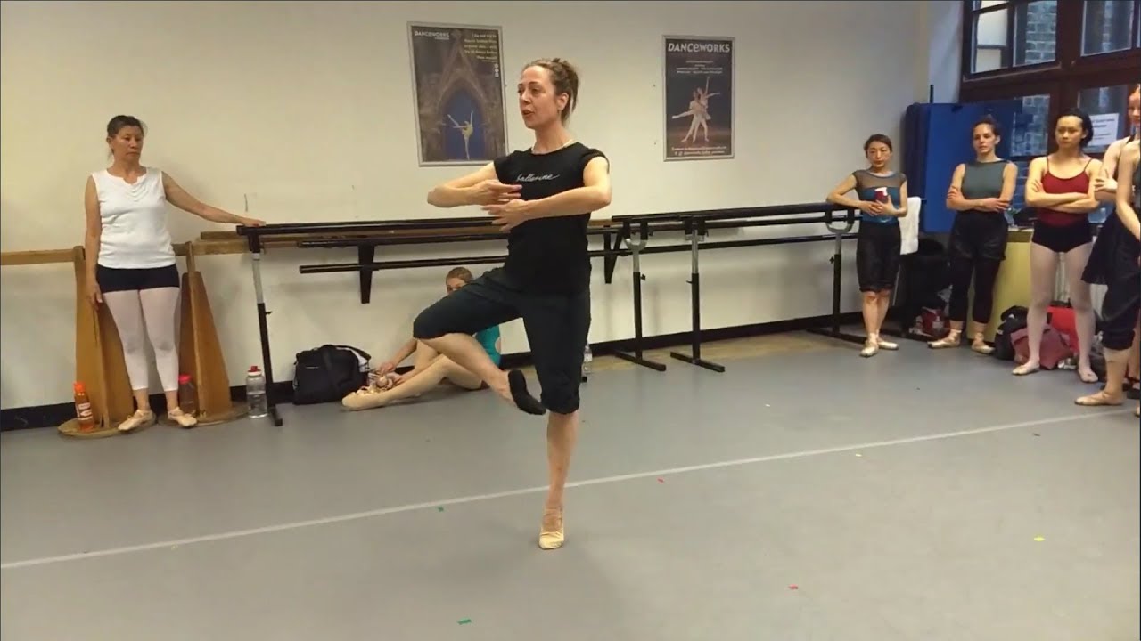 How To Do Tours Dégagés : ballet tutorial (intermediate level) - YouTube