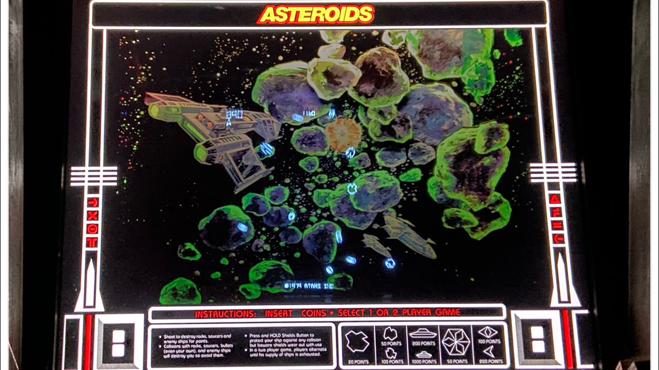 Second test of the HoloTrex Display (Hologram Vectrex Display) with the ...