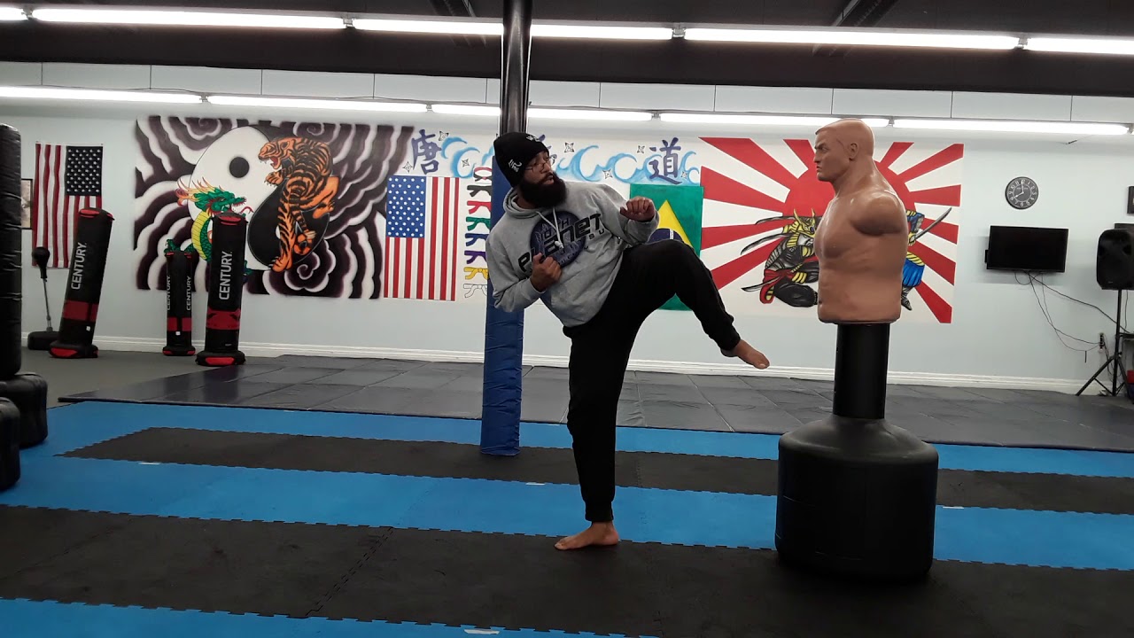 Lead Leg Hook Kick Tutorial - YouTube