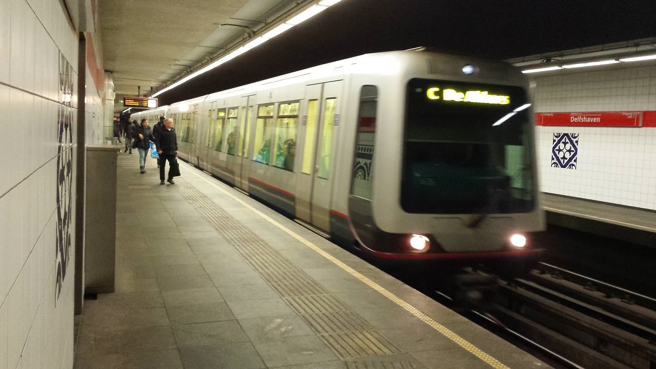 RET Metro 3*Type B en 2x 3*Type S op Delfshaven - YouTube