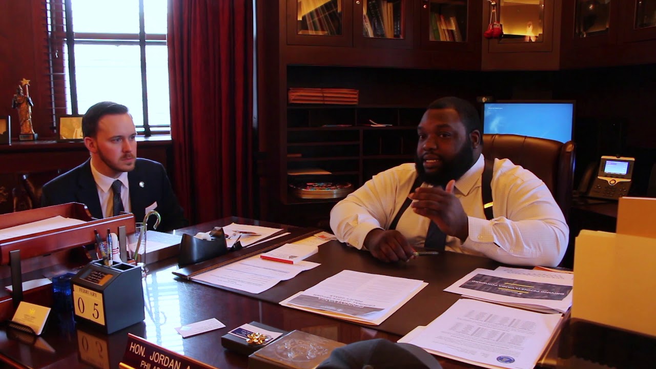 Budget minute with Rep. Jordan Harris - YouTube