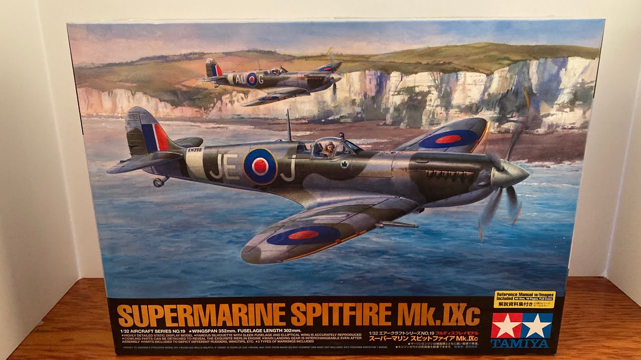 WW2 Supermarine Spitfire kit review 1/32 “Tamiya” - YouTube