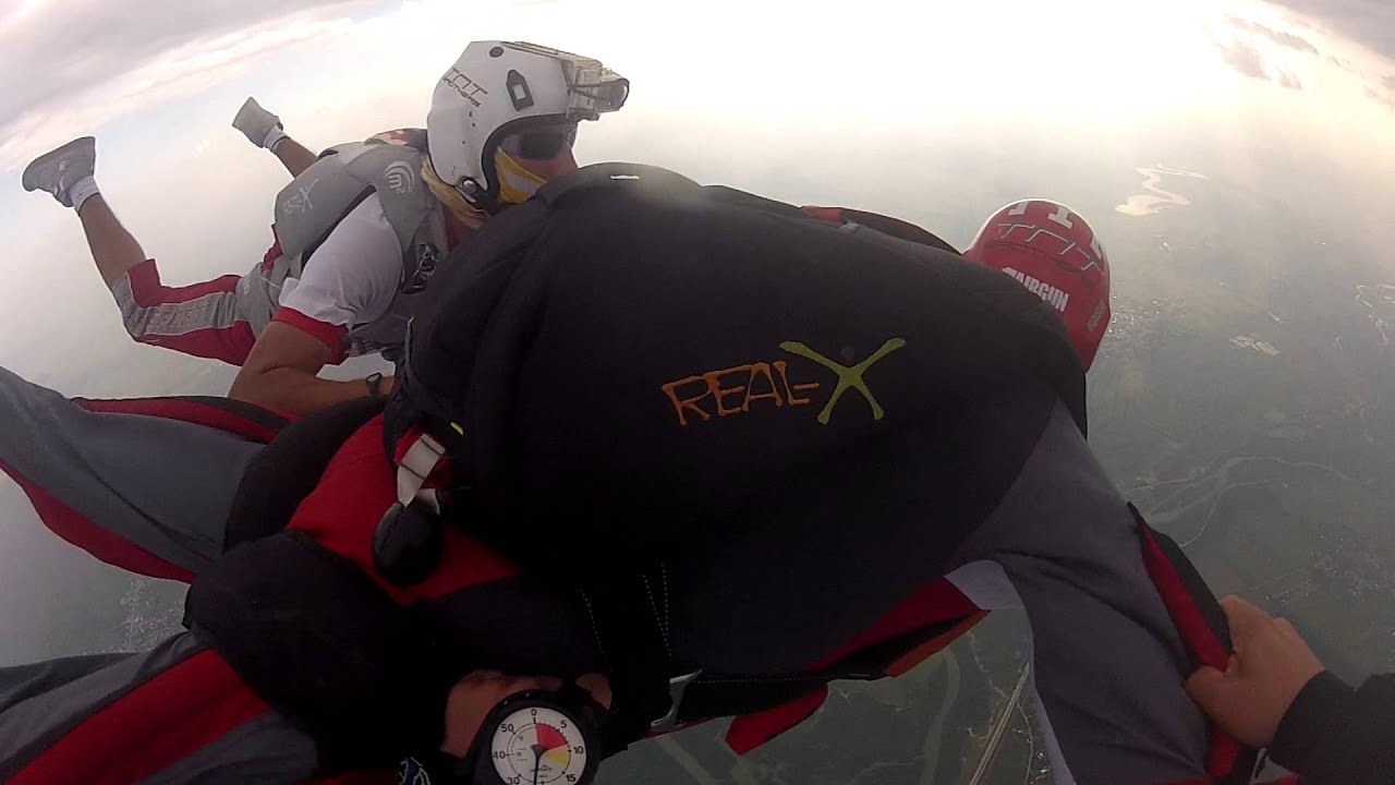 skydiving AFF level 1 - YouTube