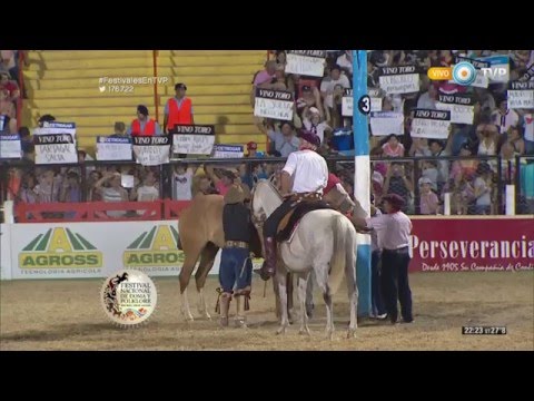 Jineteada en el Festival de Jesús María 2016 (Tanda 1)