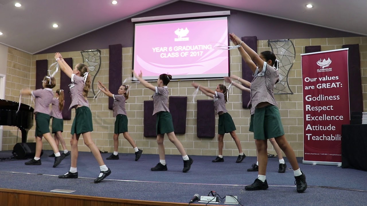 Year 6 graduation song in sign - YouTube