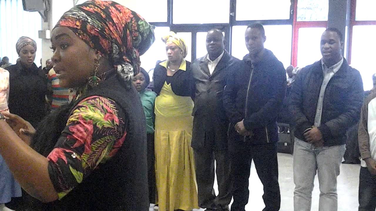 CHORALE KIMBANGUISTE - GTKI & DIRIGEANTS PARIS SAINT OUEN.mp4 - YouTube