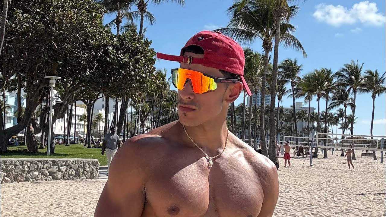 Miami Muscle Beach Vibes - YouTube