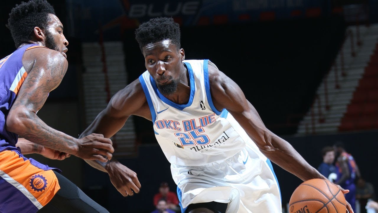 Daniel Hamilton triple-doubles (16 PTS, 15 REB, 10 AST) vs. Skyforce ...