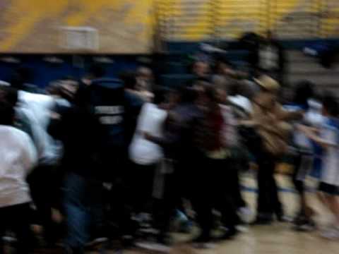 Last seconds of TCDSB City Championship Basketball Game 2009 - YouTube