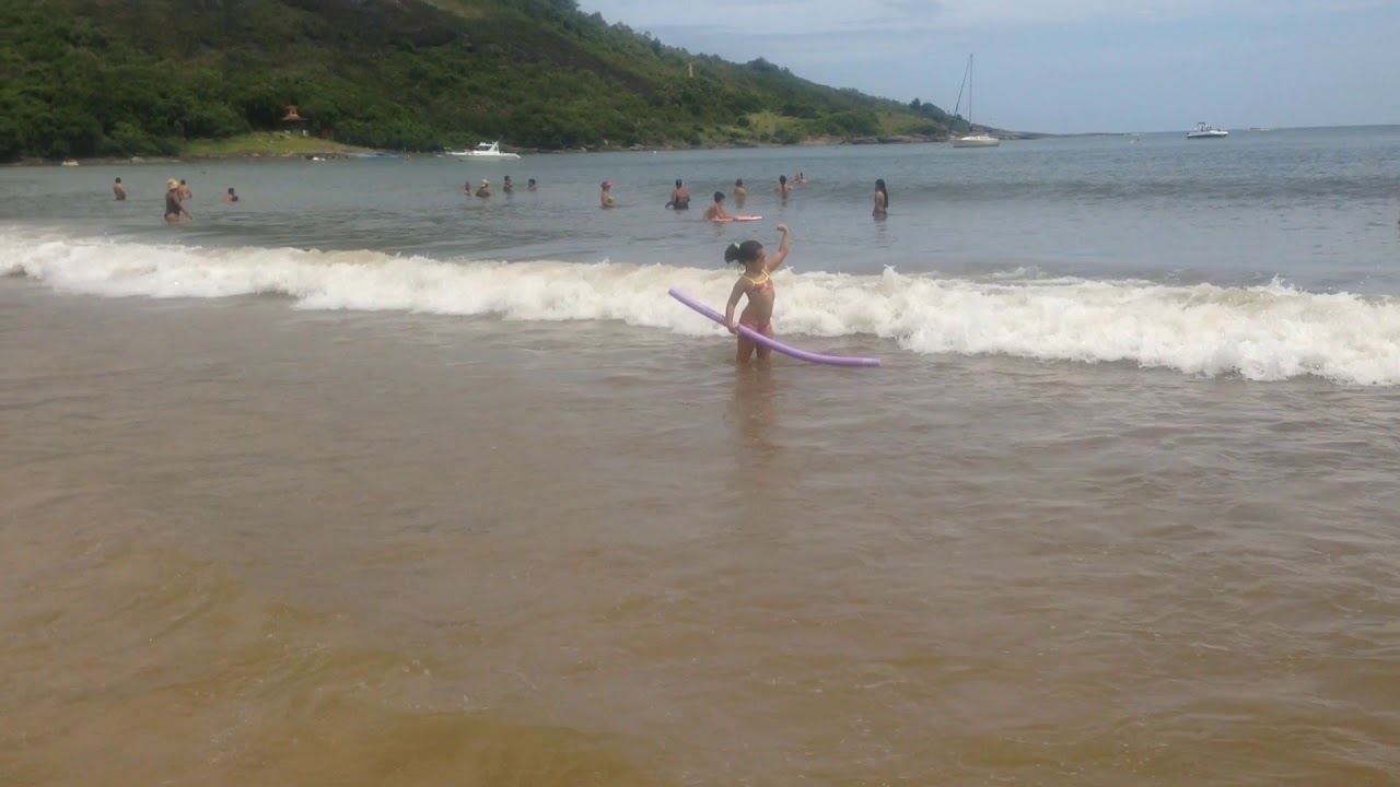 Brincando Na Praia Youtube