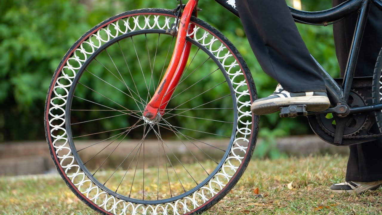 PRACTICAL IDEA OF MAKING AIRLESS TIRE FOR BIKE - YouTube