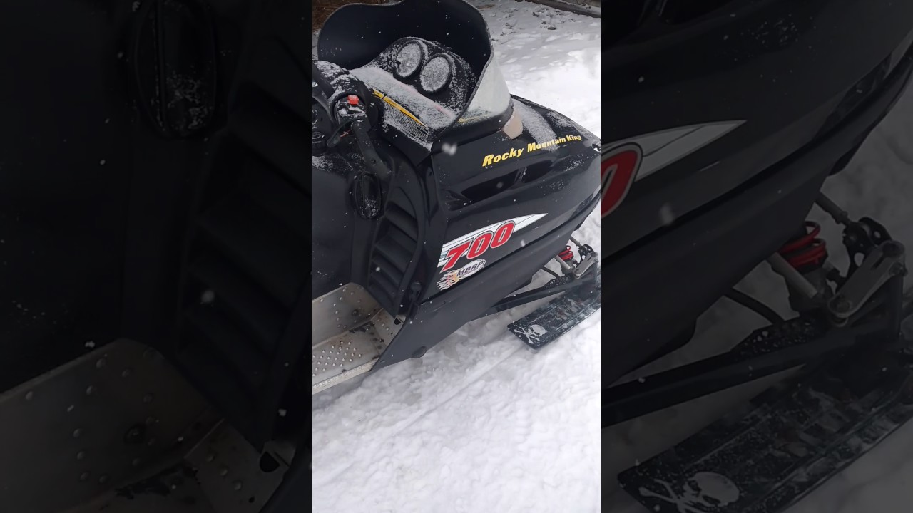 2001 RMK 700 MBRP - YouTube