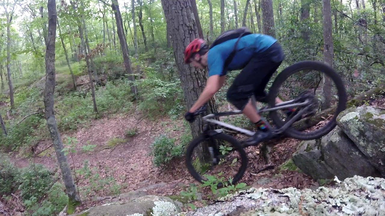Miller's Pond Red Trail MTB - YouTube