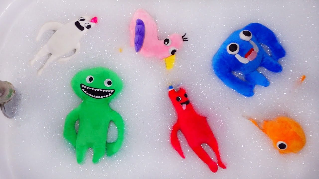 Garten of Banban Plushies (Pool Party) - YouTube