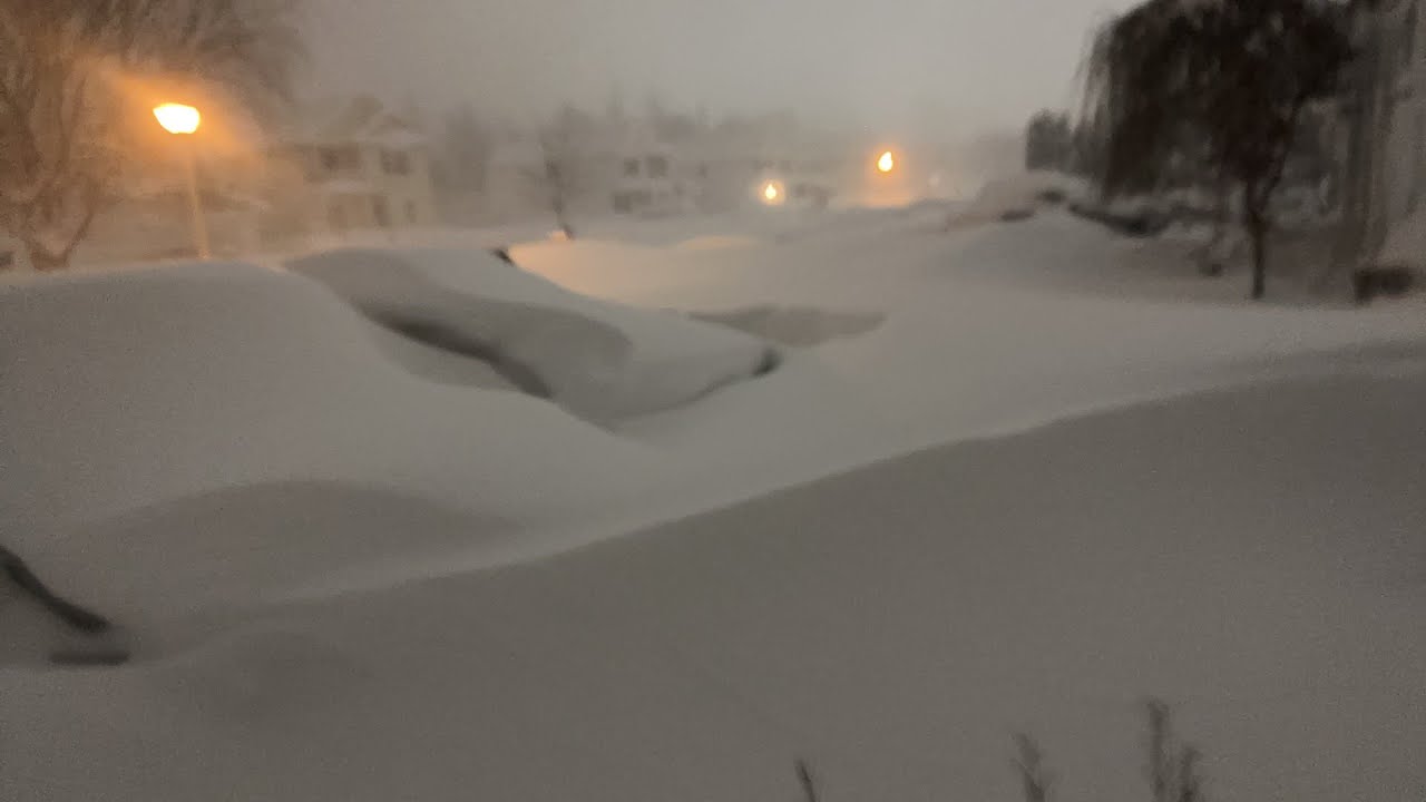 95 MINUTES IN INTENSE LAKE EFFECT BAND! - YouTube