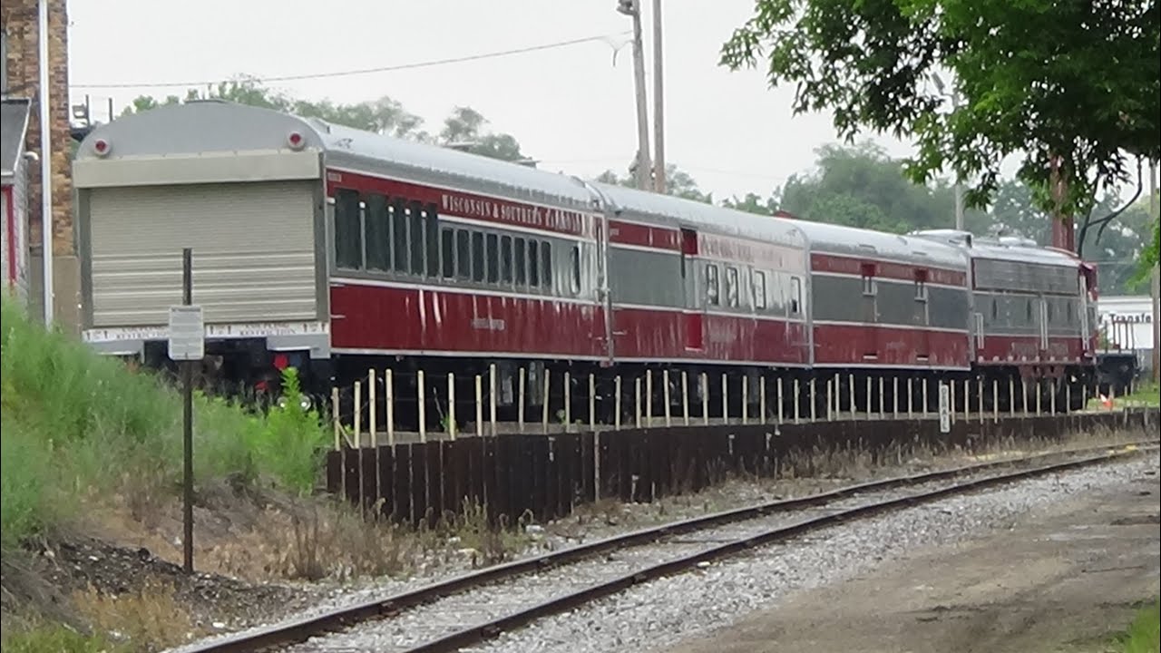 S2 E11: Wisconsin & Southern Passenger Train - YouTube