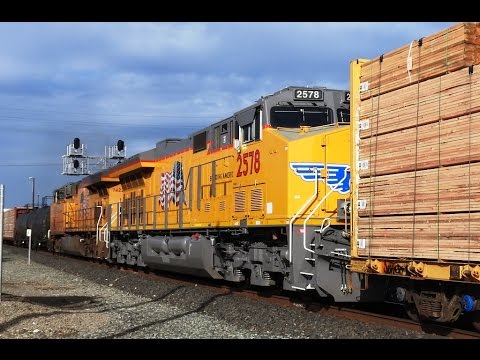 [HD] Stockton Diamonds UP-BNSF Dec 12 2015 including UP Tier 4 GEVO - YouTube
