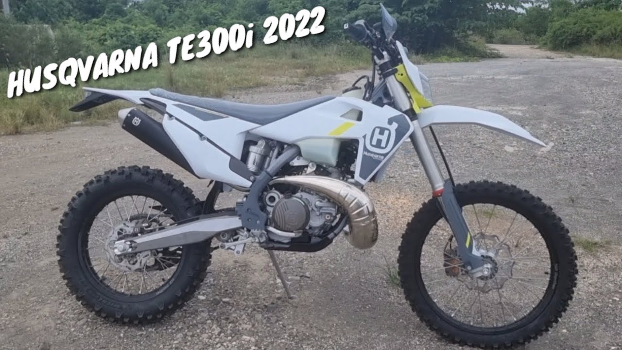 HUSQVARNA TE300i 2022 UNBOXING - YouTube