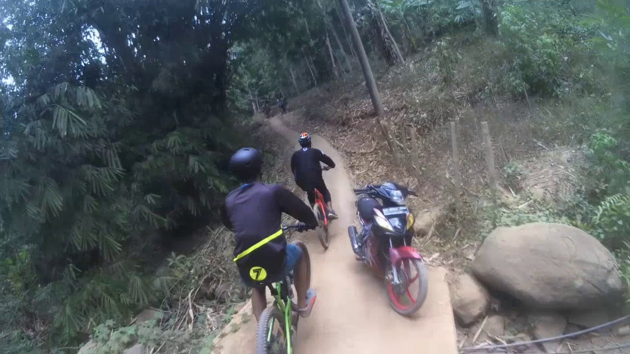 MTB| Test Drive United Epsilon T6 di Bukit Cibaja bersama Thrill ...