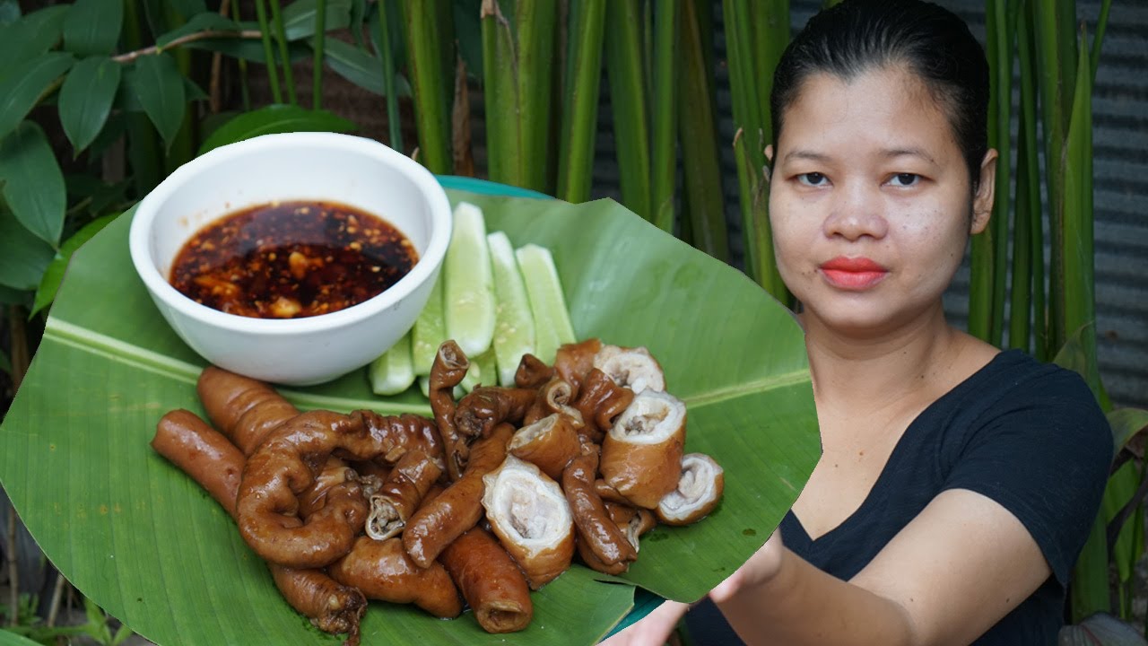 Yummy pork intestine recipe - Davann cooking - YouTube