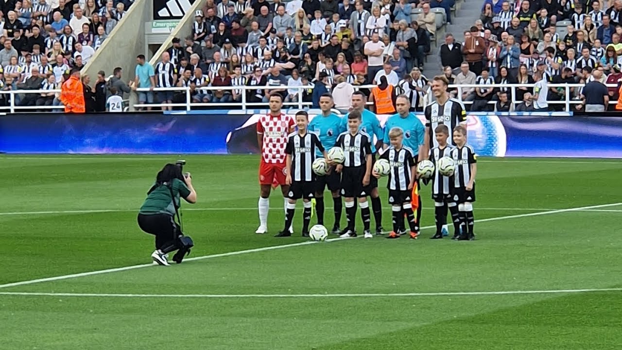 Newcastle and Girona take the field for Sela Cup 2024 #soccer #nufc # ...